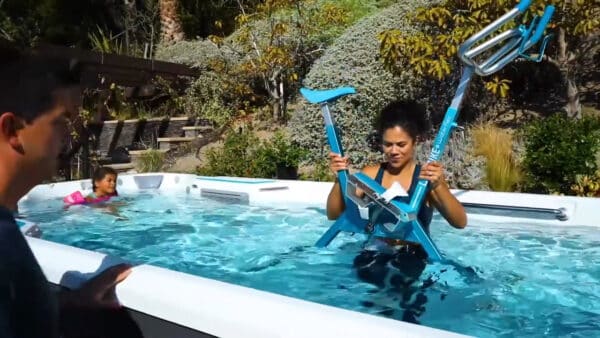 Swim Spas: Das Must-Have-Zubehör - Garten Spa & Wellness